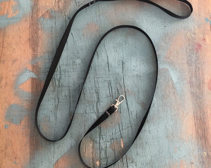 Lightweight Black Pigeon Leash - Etsy