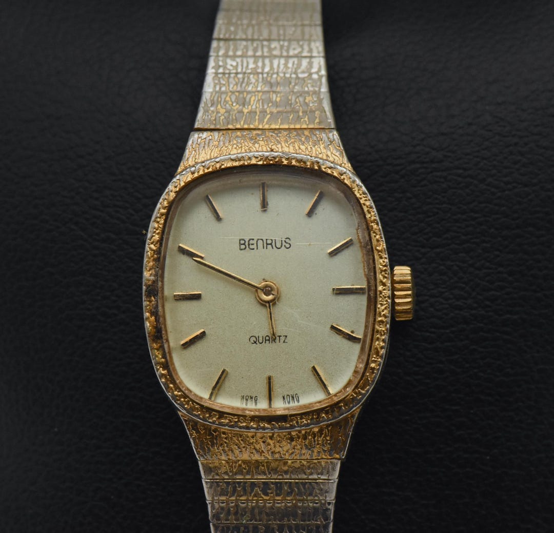 Benrus - Vintage Quartz Movement Watch - Etsy