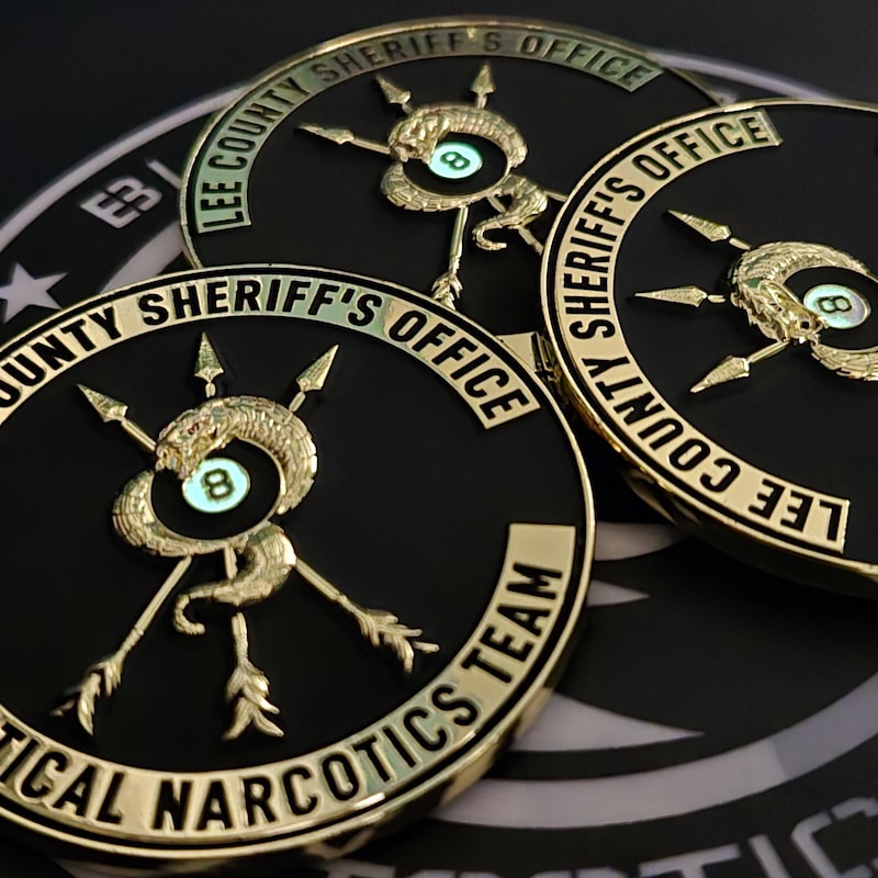 Challenge Coin Glow - Etsy
