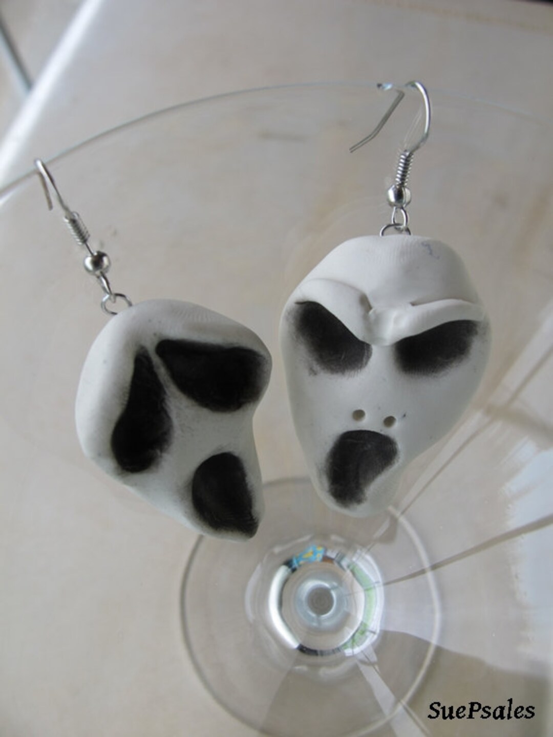 Ghost Earrings, Halloween Earrings, Ghouls for Your Ears, Hand Sculpted ...