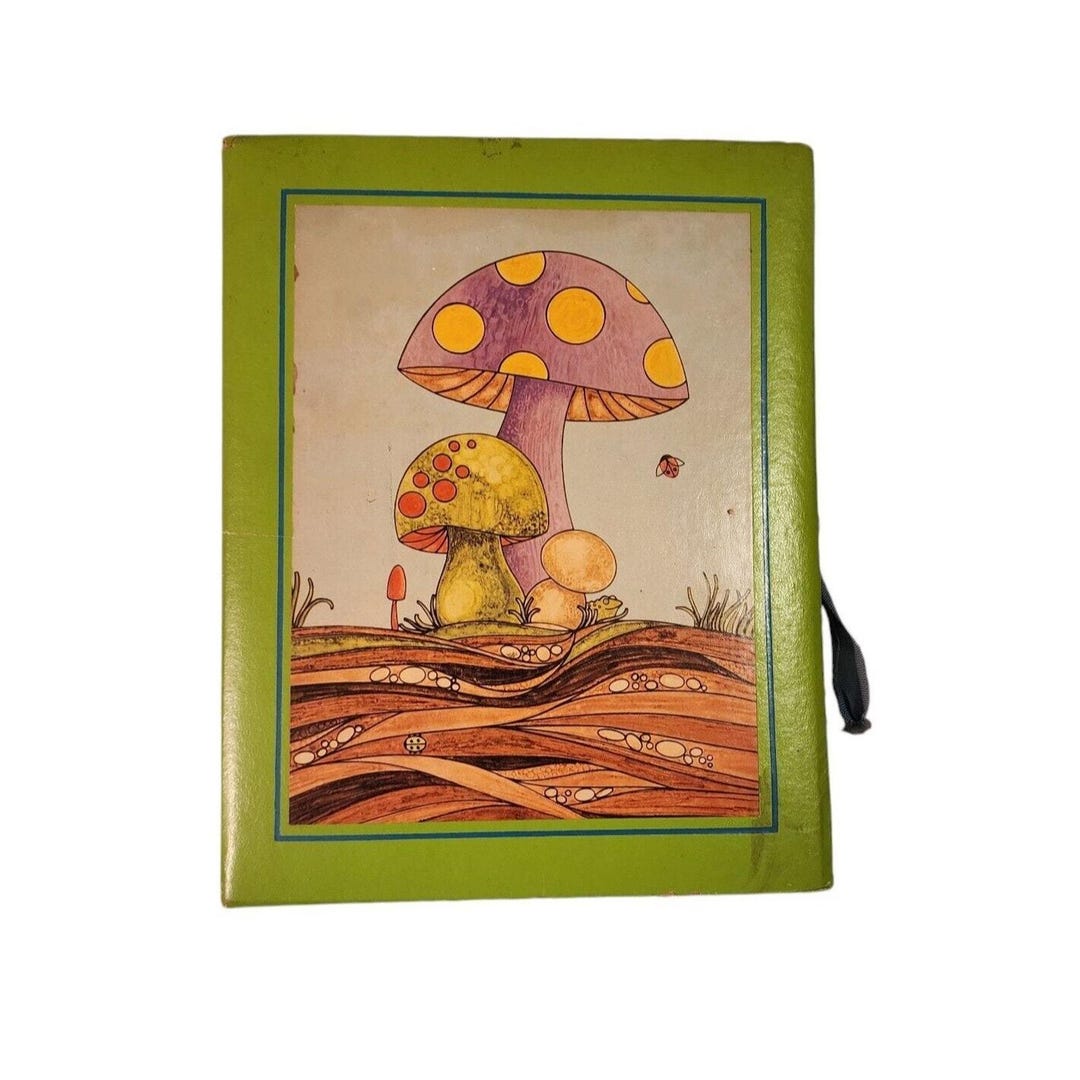 Vintage Recipe File With Dividers & Mushroom Design - Etsy