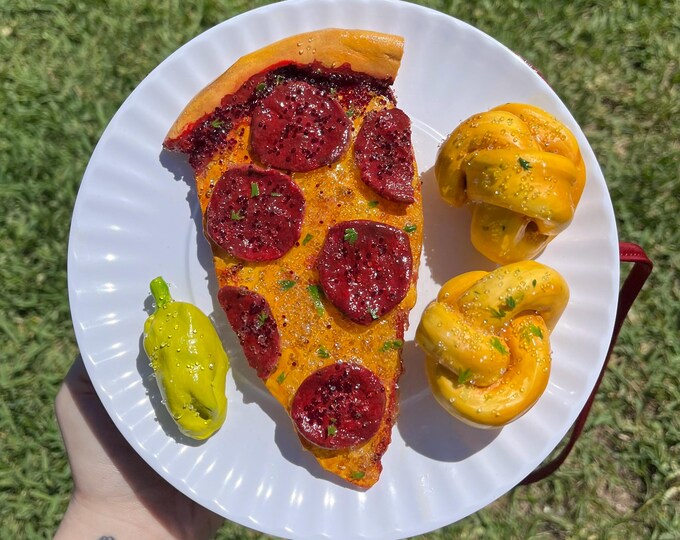 Pepperoni Pizza Slice With Garlic Knots Purse - Unique Wearable Art ...