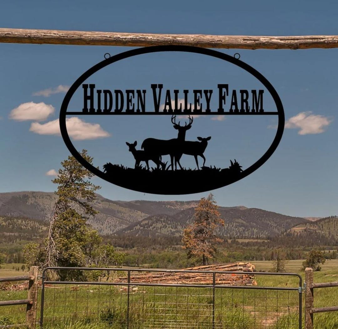 Large Entrance Gate Farm Sign, Personalized Deer Ranch Sign, Oval Deer ...