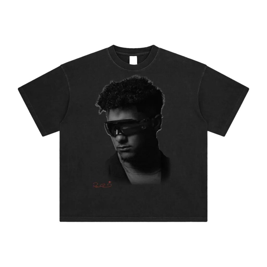 Patrick Mahomes 2025 Vintage Shirt, Retro NFL Merch, Kansas City Chiefs ...