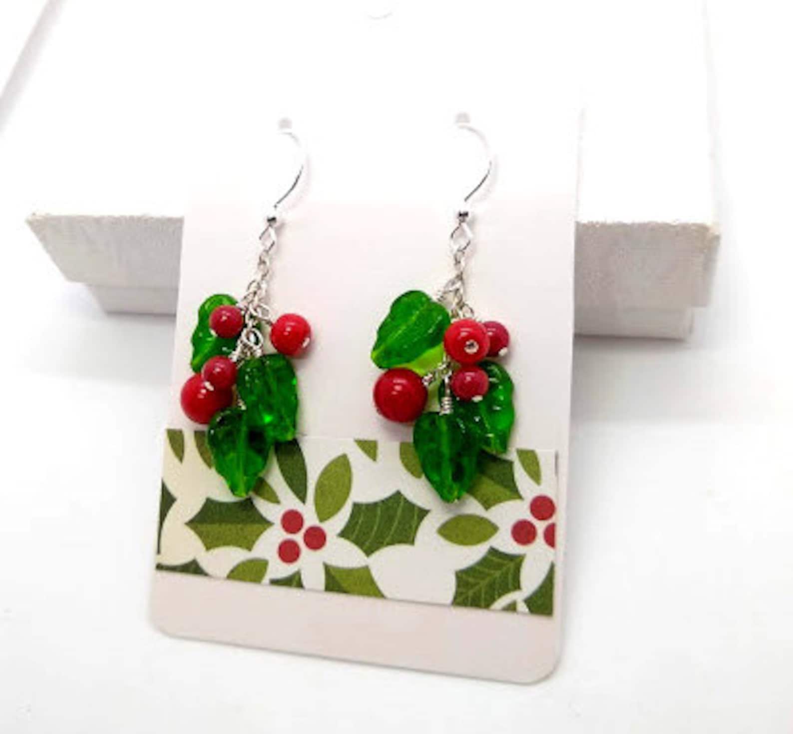 Holly Christmas Earrings - Christmas Earrings - Holly Leaf Earrings ...