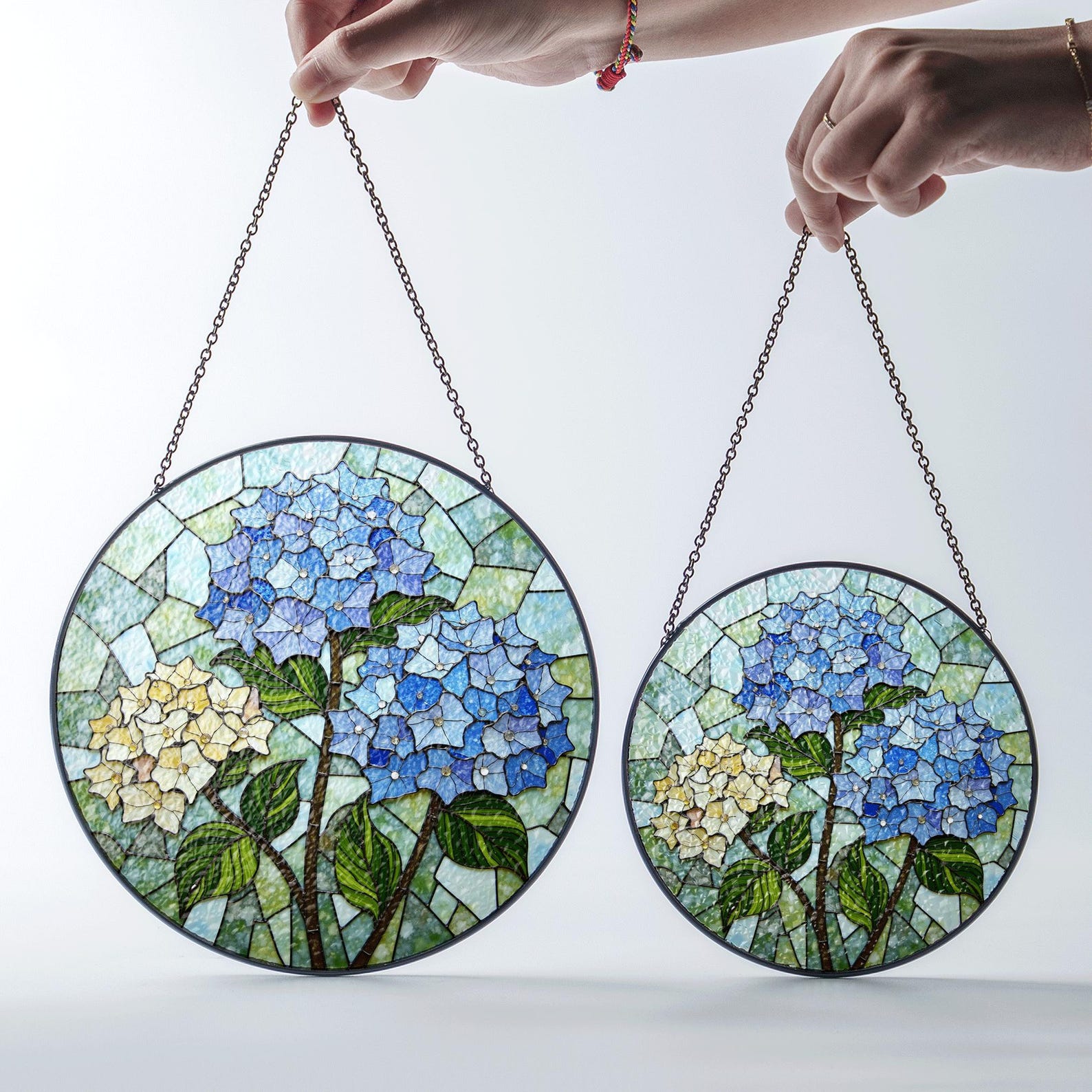 Blue Hydrangea Floral Stained Glass Round Suncatcher Window Hanging ...