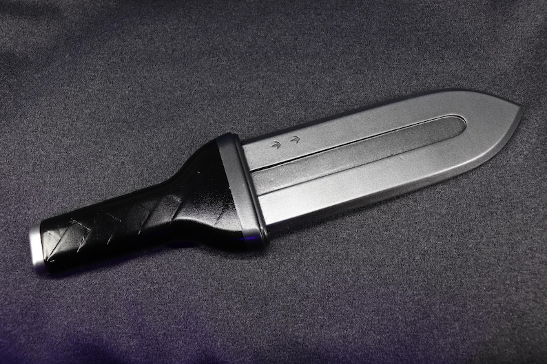 Vinland Saga Thorfinn Daggers - 3D Printed - Cosplay - Fan Art ...