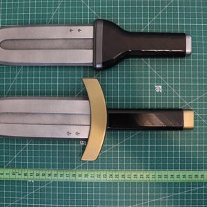 Vinland Saga Thorfinn Daggers - 3D Printed - Cosplay - Fan Art ...