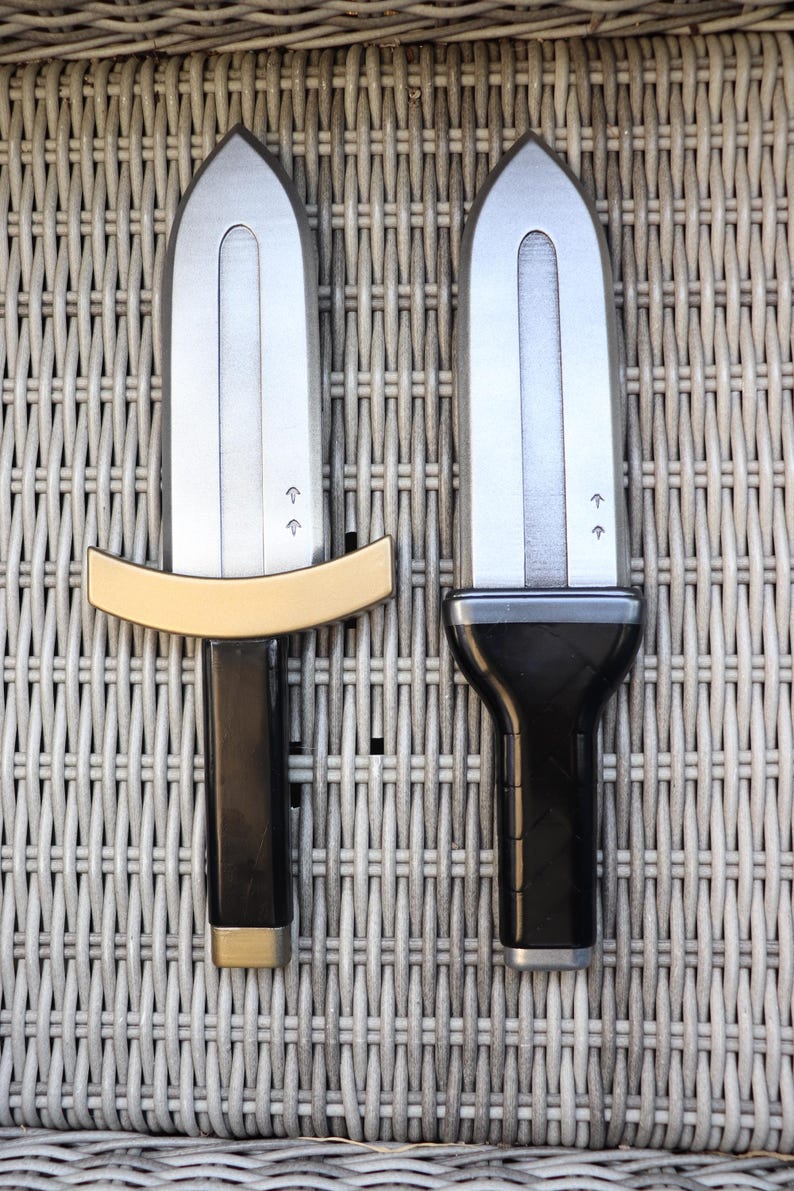 Vinland Saga Thorfinn Daggers - 3D Printed - Cosplay - Fan Art ...