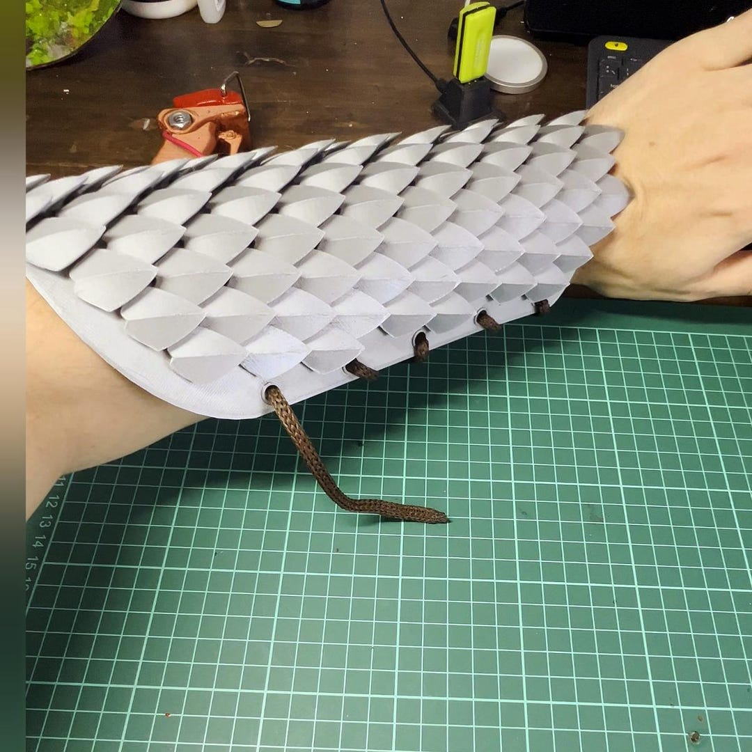 Flexible Scalemail Bracer DIGITAL FILE - Etsy