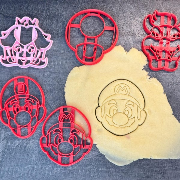 Mario Cookie Cutter - Etsy