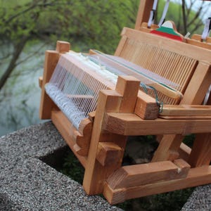 Vintage Mini Weaving Loom: Hand Weaving Machine With Rug - Etsy