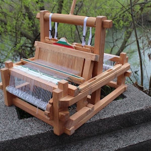 Vintage Mini Weaving Loom: Hand Weaving Machine With Rug - Etsy