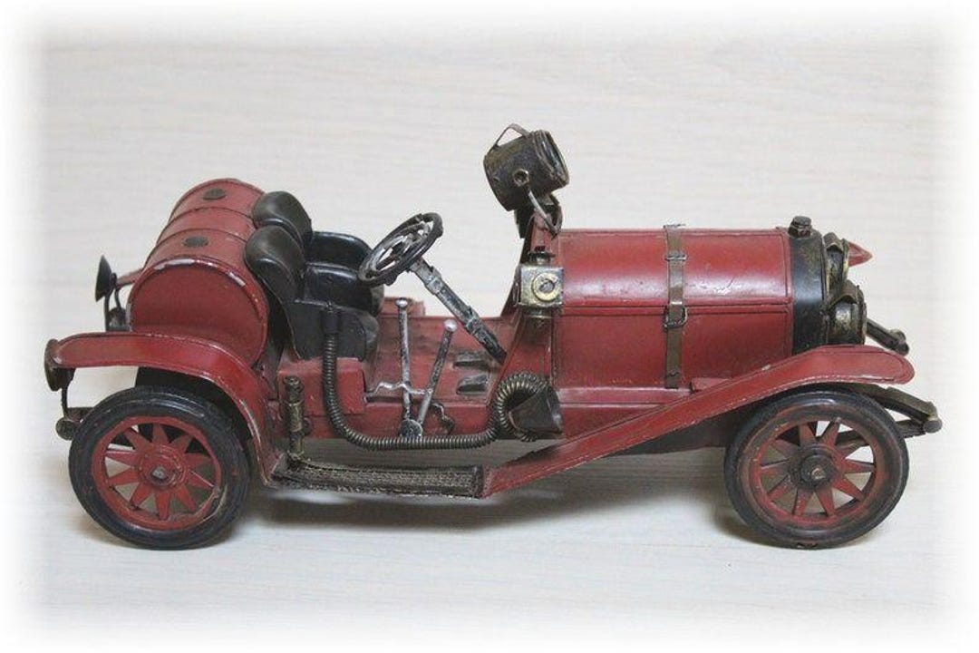 Retro Car. Handmade Model. Art Design. Model of English Car. Art Decor ...