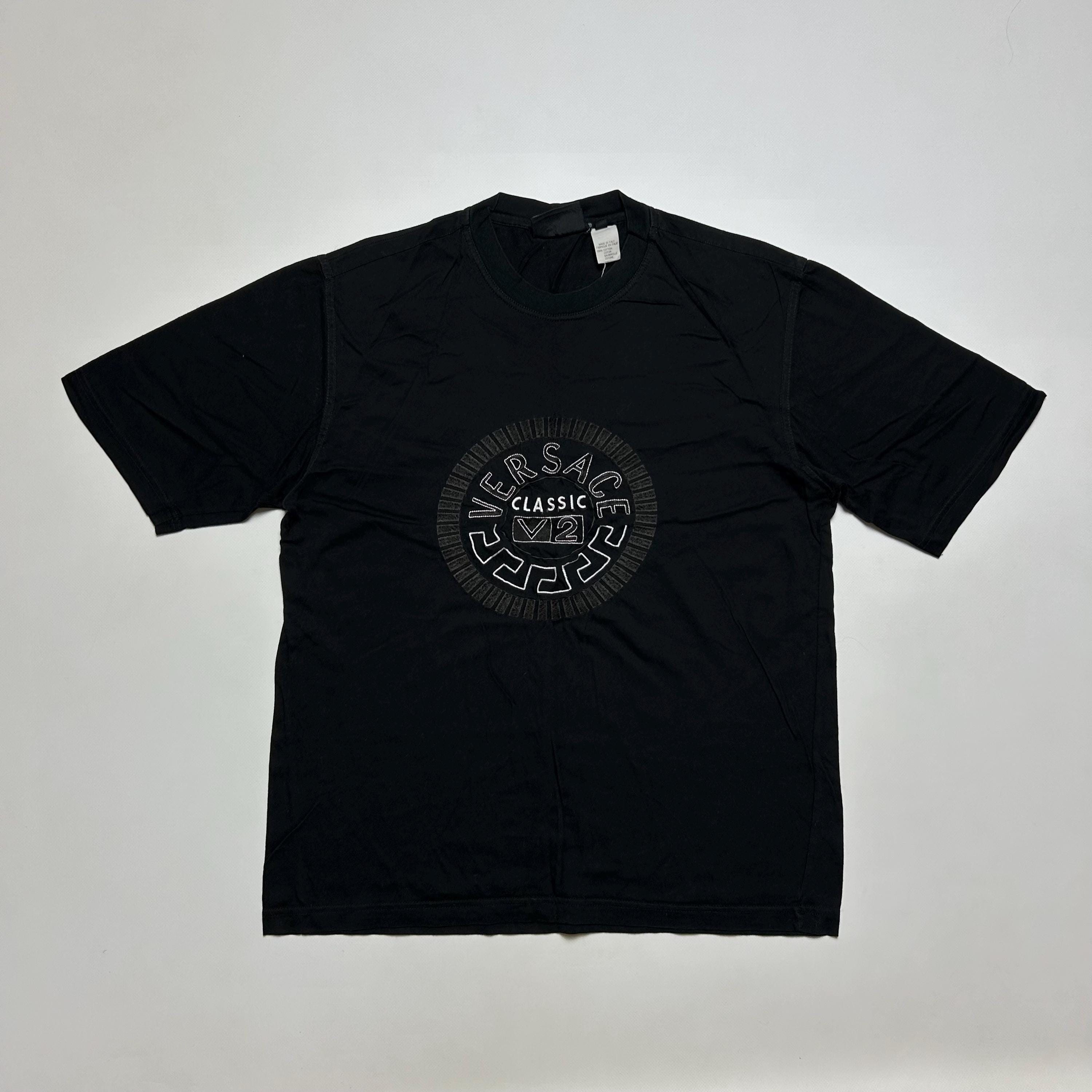 Versace Classic V2 Vintage 90s Big Logo T-shirt Black Men’s Size M - Etsy