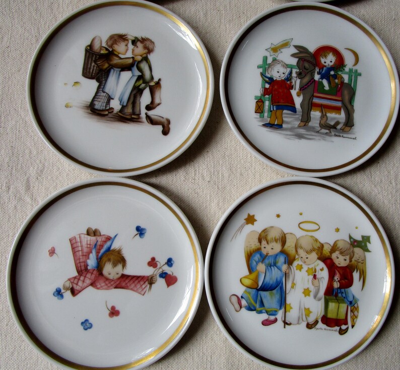 Berta Hummel Miniature Plates (8) Berta Hummel Museum Miniature Plate ...