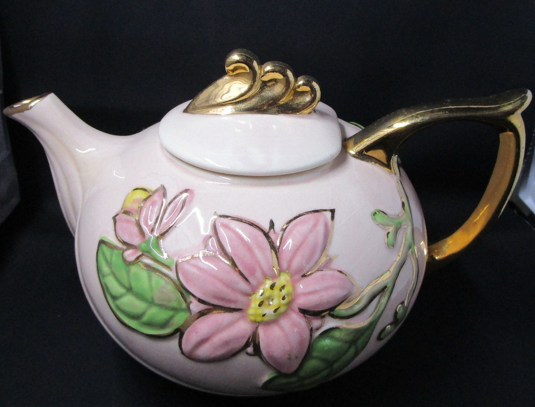 Hull Art Pottery TEAPOT, Gloss Finish "new Magnolia" Pattern (glossy ...