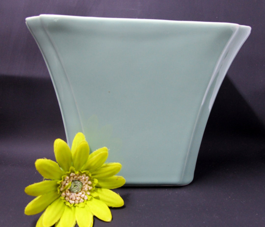 Alamo Pottery Inc Vintage Vase 5" Tall Green Vitreous Porcelain USA ...