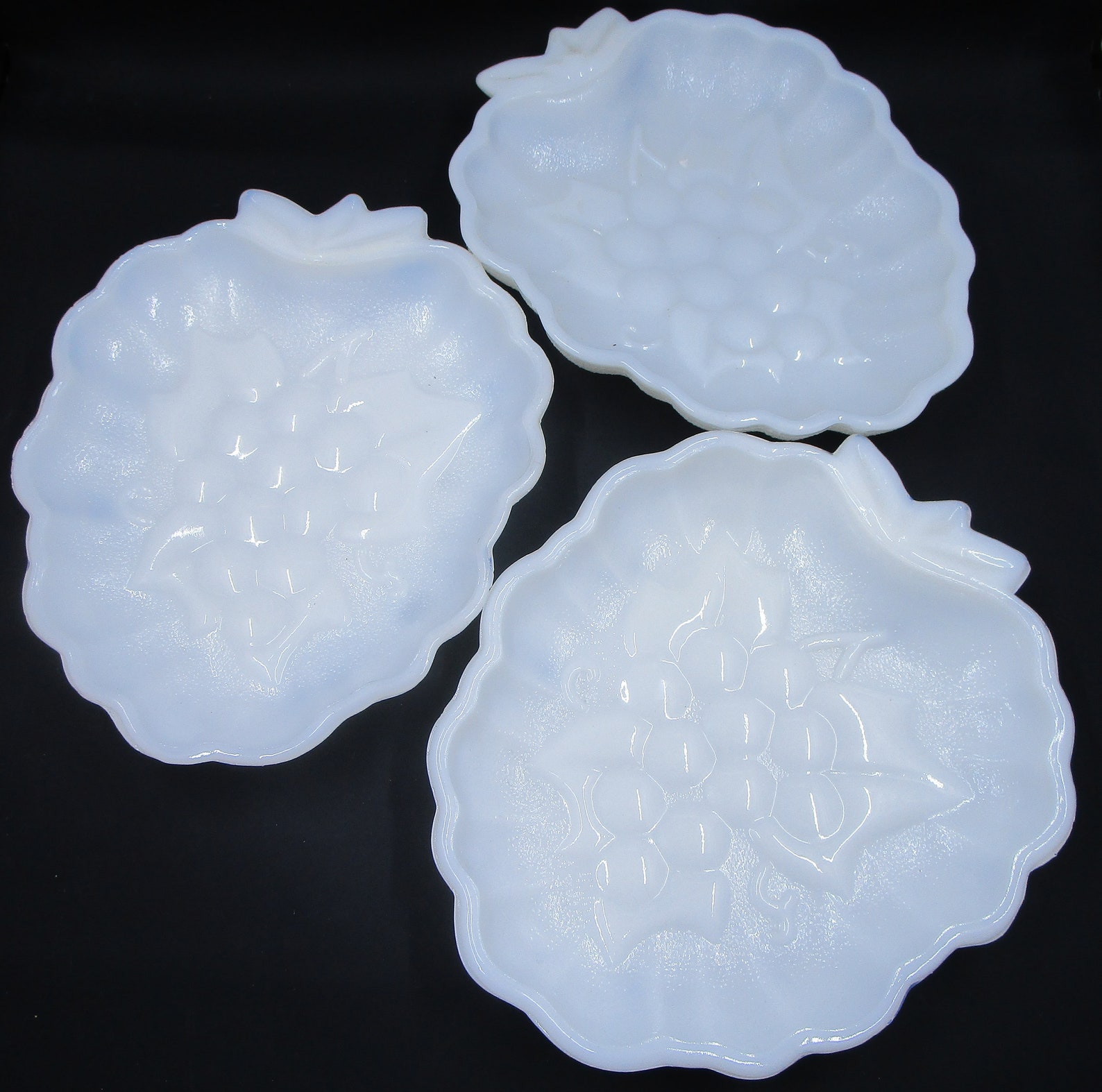 Milk Glass Dishes Grape Motif Set of 3 Appetizer Dishes - Etsy