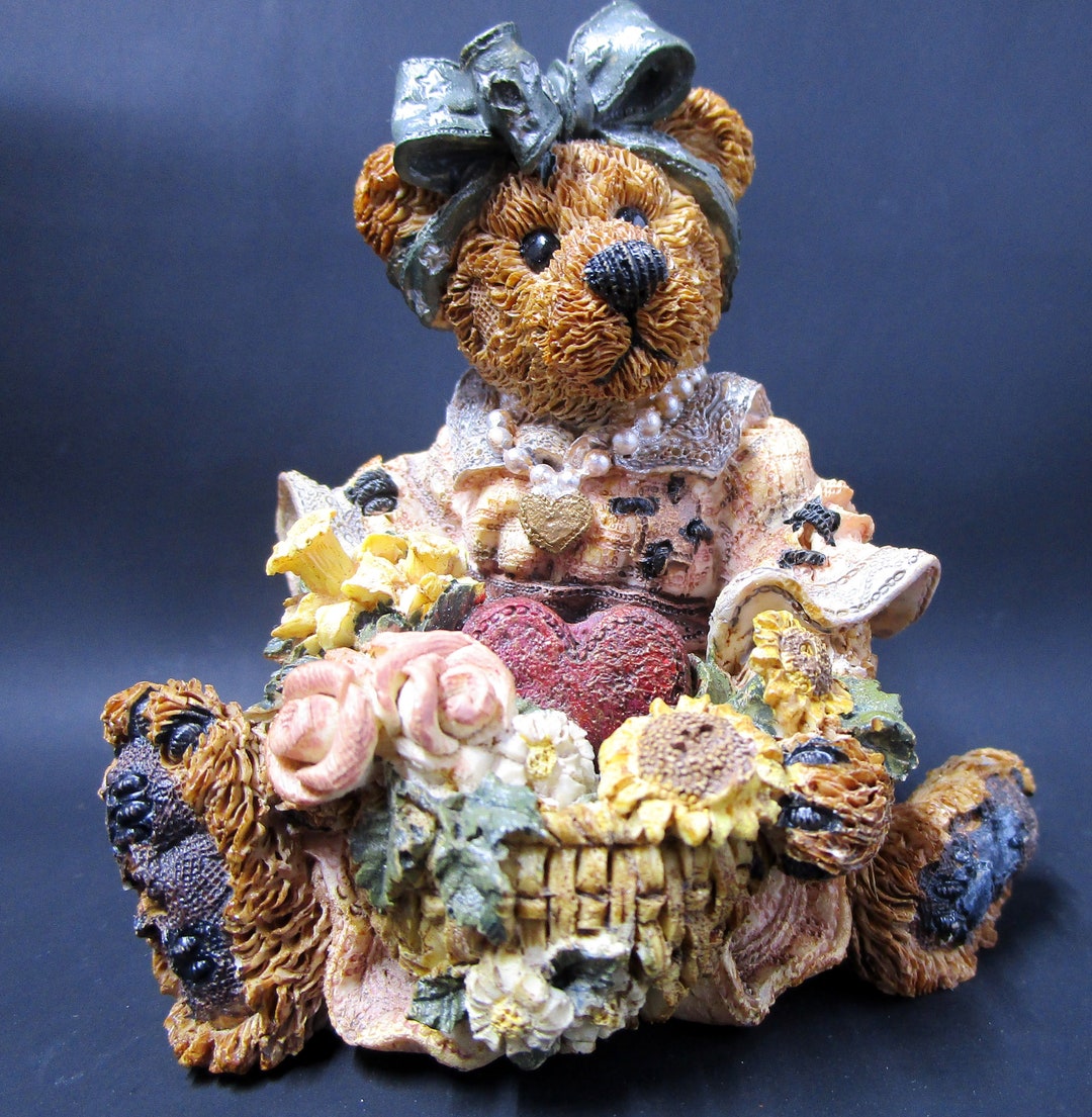 Boyds Bears justina, the Message Bearer Boyd's Bears & Friends Series ...