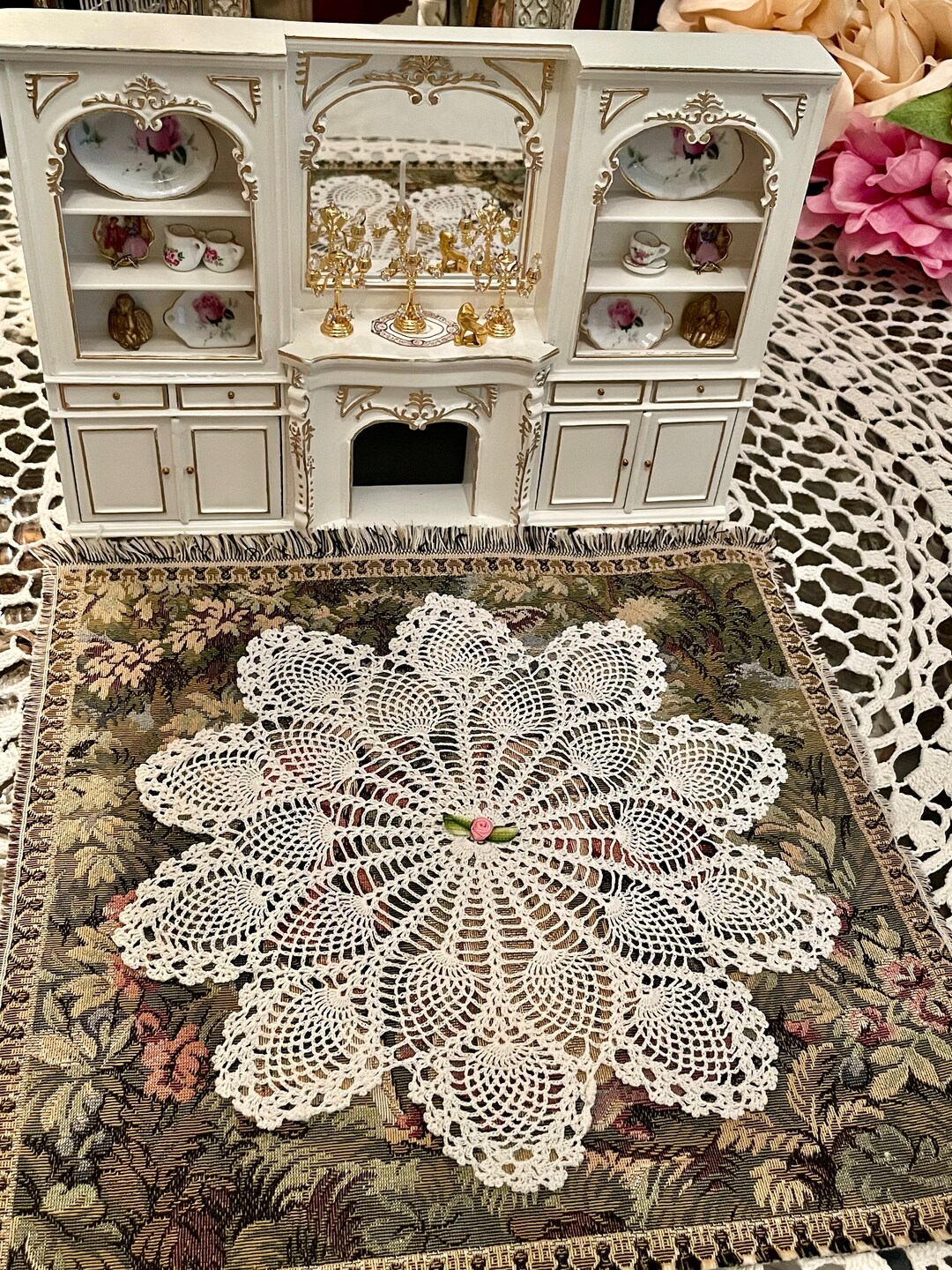Miniature Crochet Rug: Dollhouse Shabby Chic Tablecloth, 9" Round - Etsy