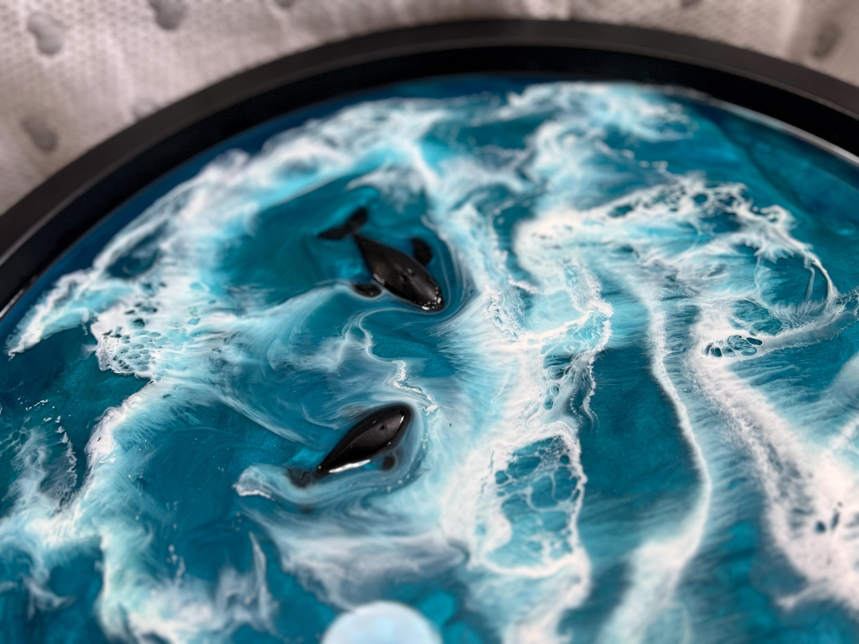 Ocean-inspired Epoxy Resin Coffee Table With 3D Sharks – 47cm Round ...