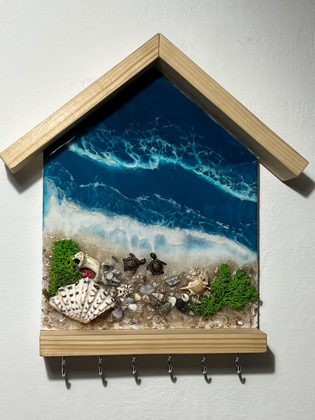 Ocean Resin Key Holder | Beach House Wall Decor | Coastal Key Rack With ...