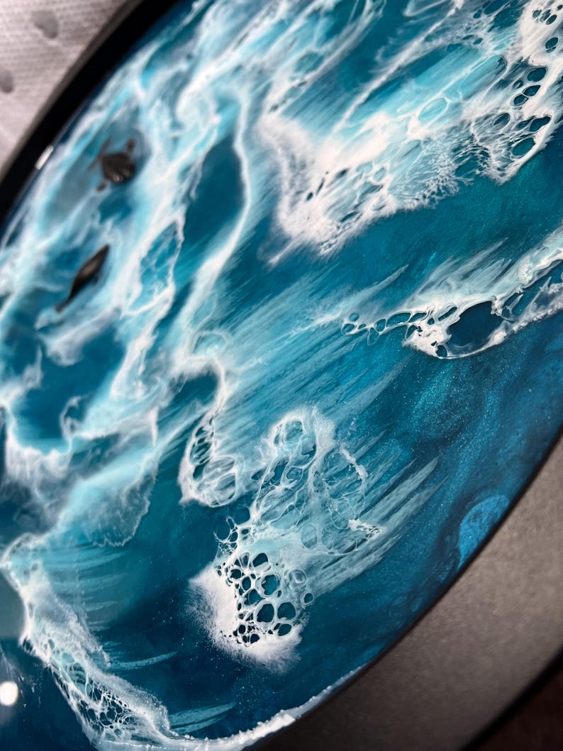 Ocean-inspired Epoxy Resin Coffee Table With 3D Sharks – 47cm Round ...