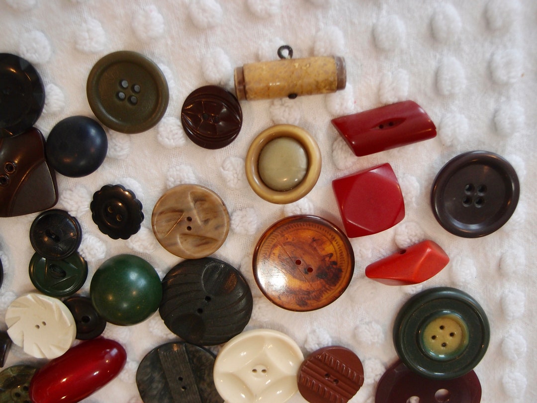 Vintage Buttons - Bakelite Buttons, 55 Quantity - Several Colors ...