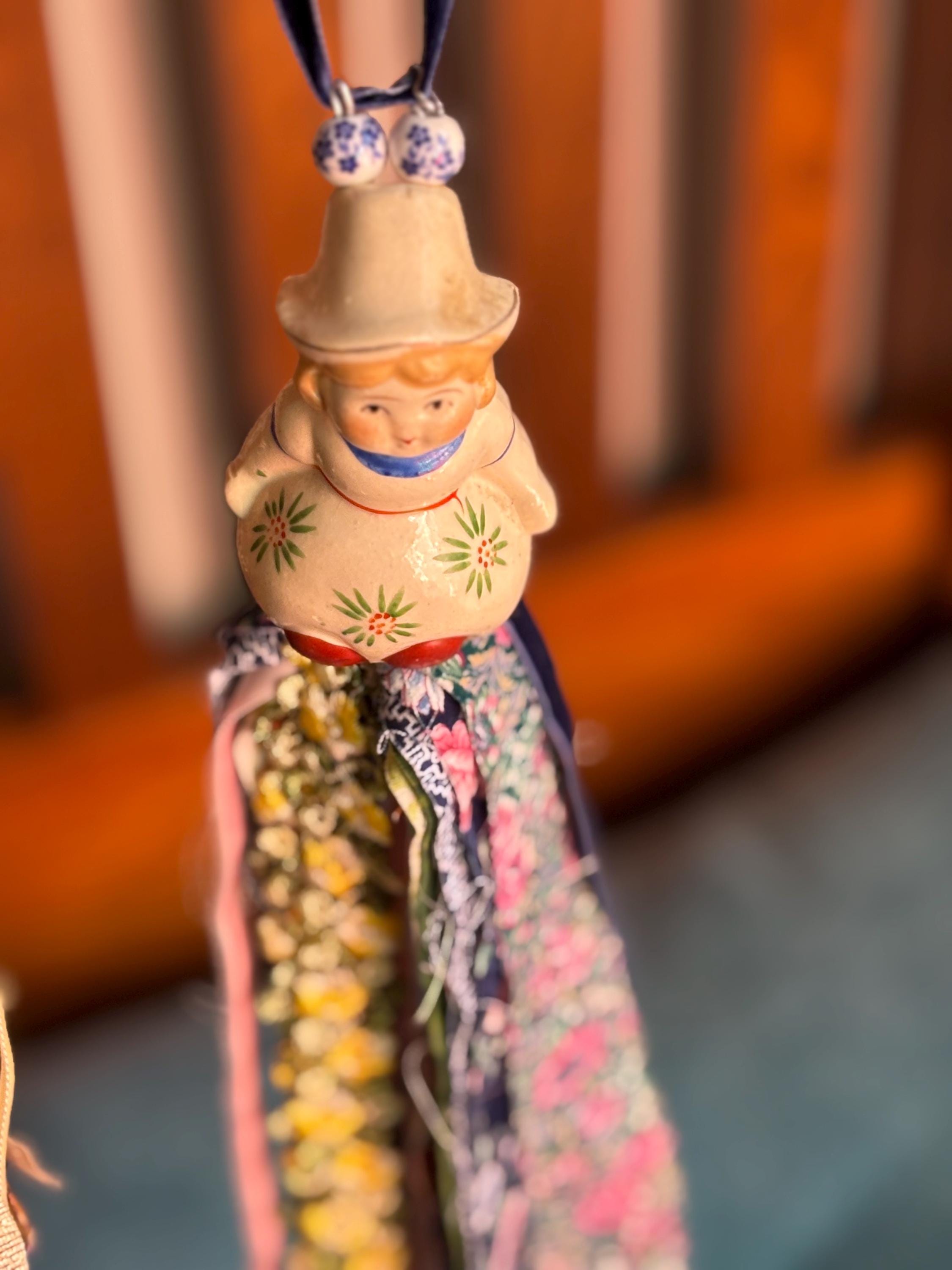 Salt Shaker Tassels - Etsy