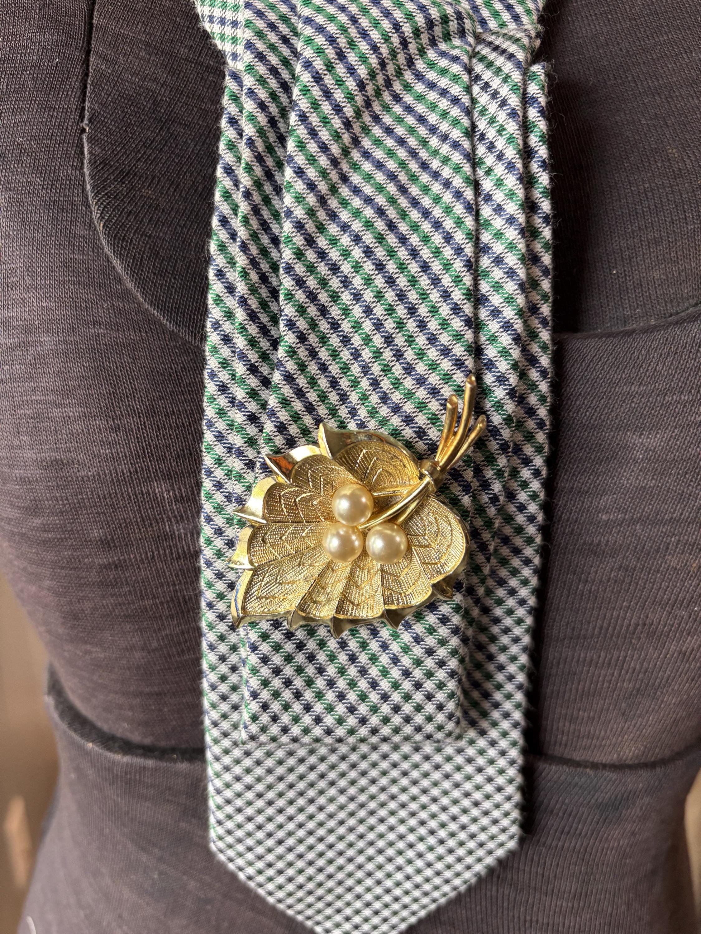 Vintage Necktie/ Brooch Necklaces - Etsy