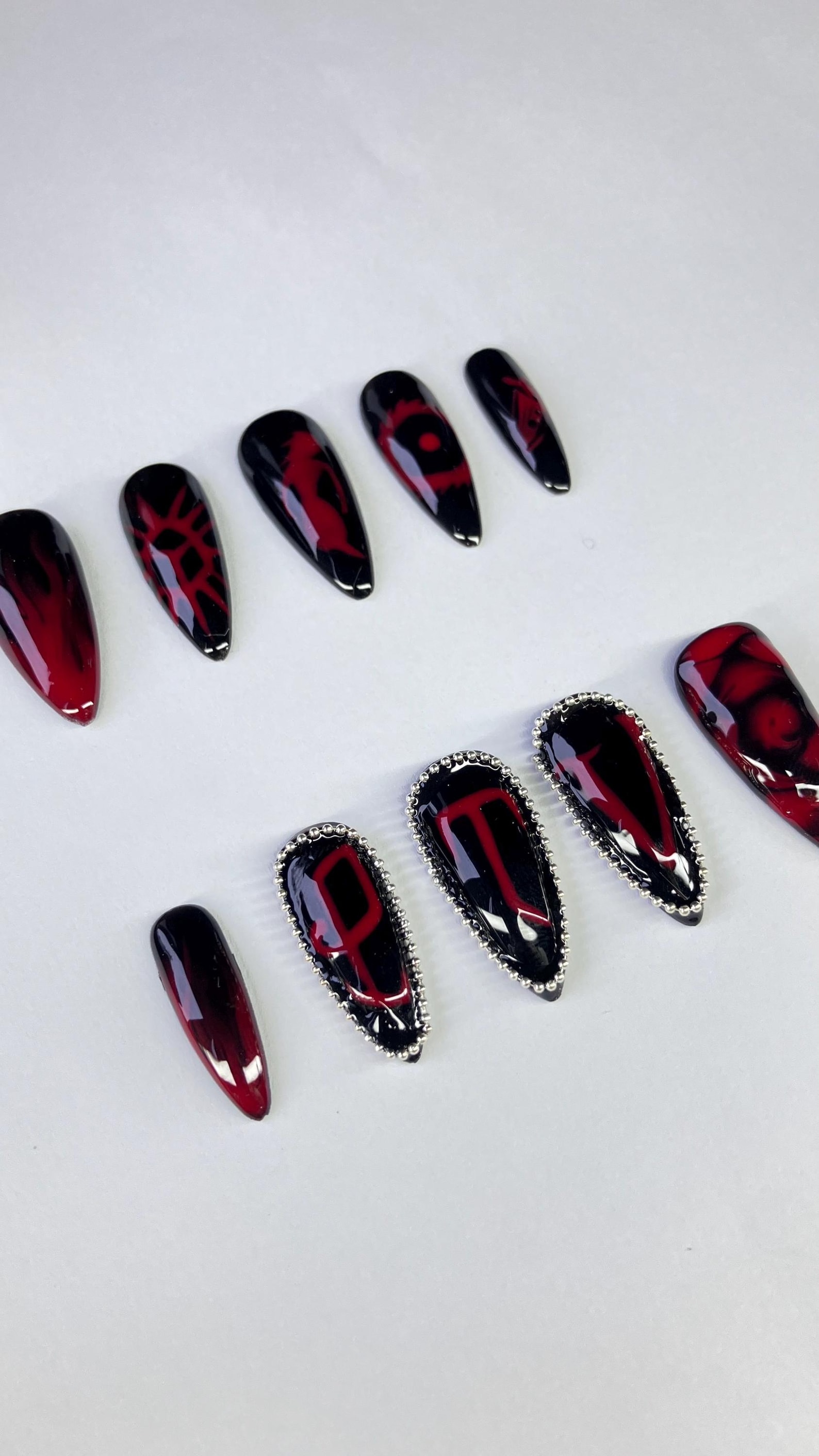 PTV Black and Red Press on Nails With Chain Embellishments Application ...