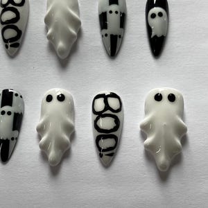 3d Ghosts Halloween Press on Nails Checkerboard Monochrome Design ...