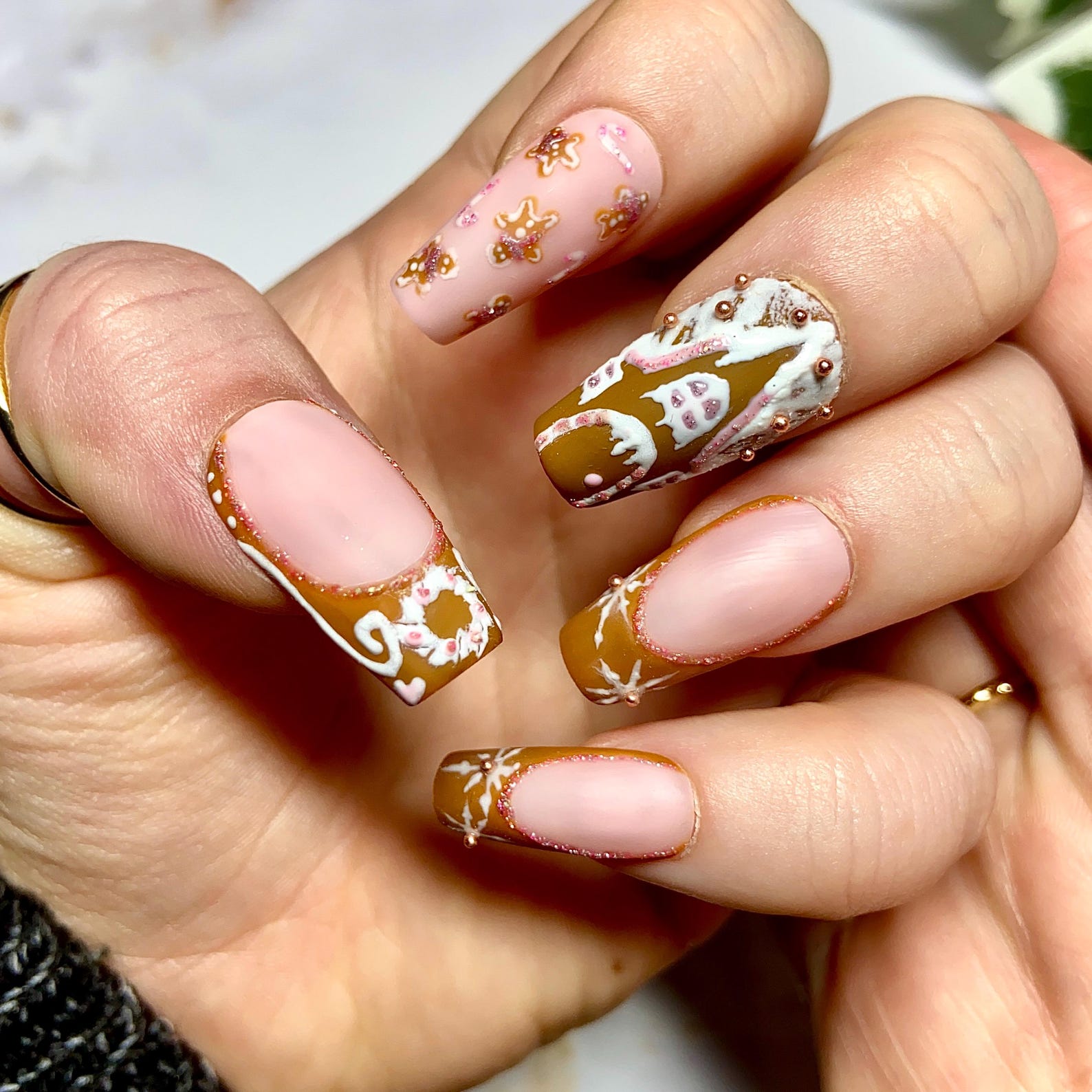 Pink and Brown Gingerbread Cute Holiday Press-on Nail Set | Coffin ...