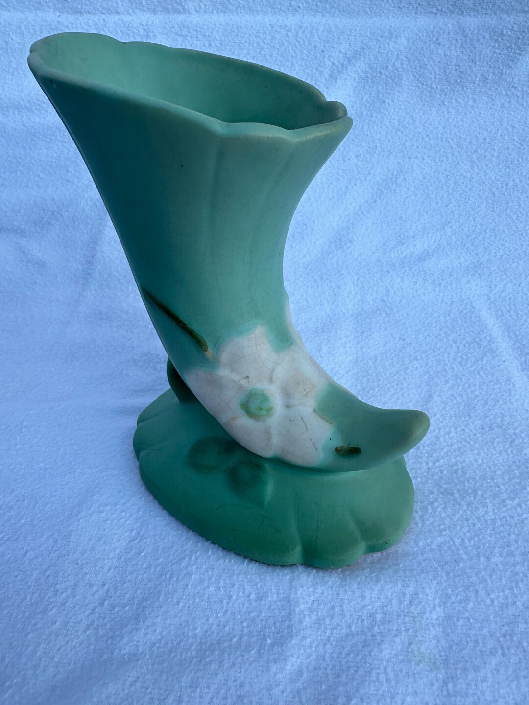 Sweet Vintage Weller Vase - Etsy