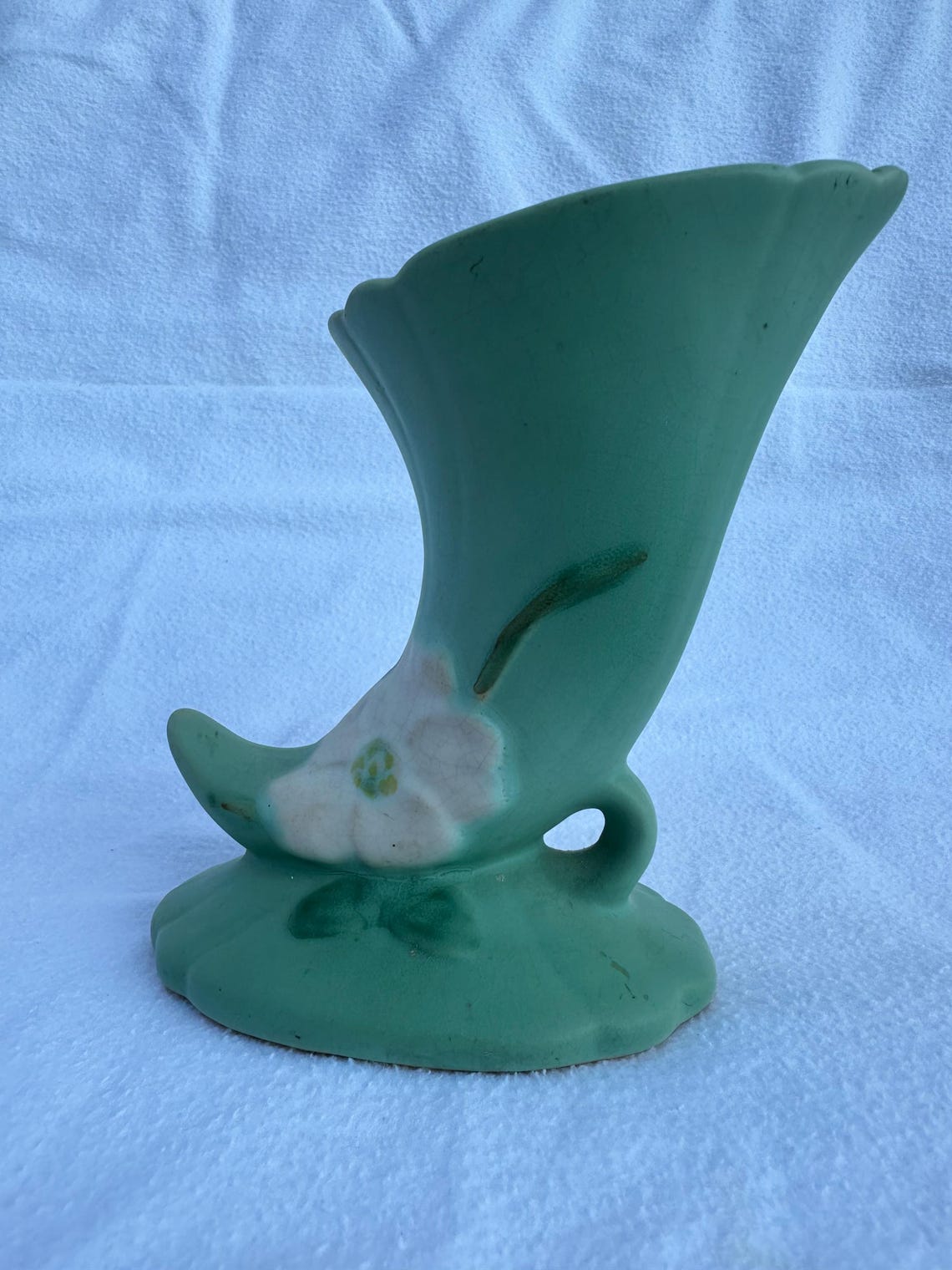 Sweet Vintage Weller Vase - Etsy