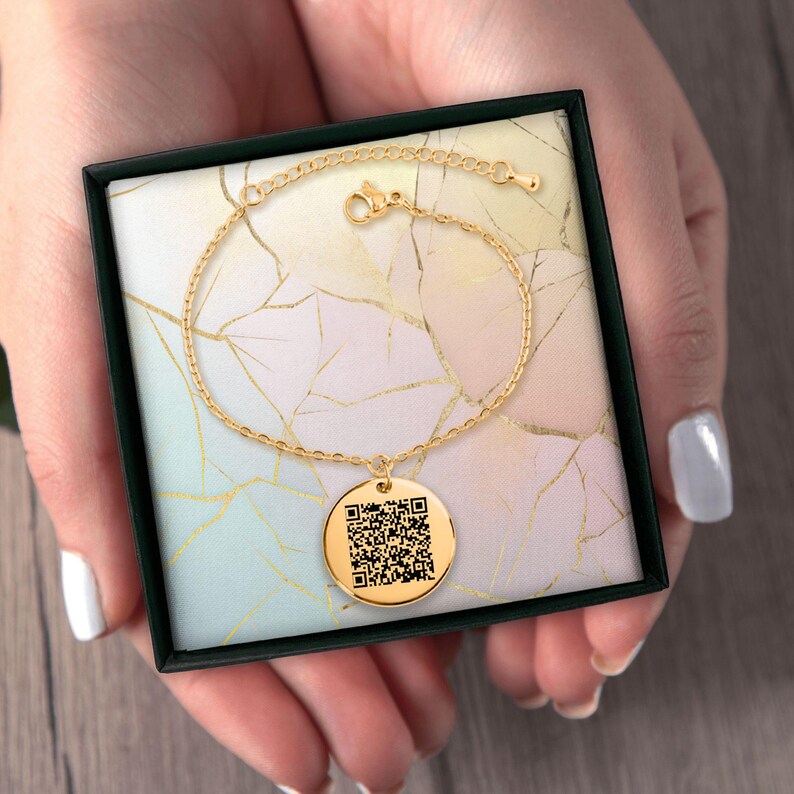 Custom QR Code Bracelet, Custom Business QR Code Link to Your Website ...