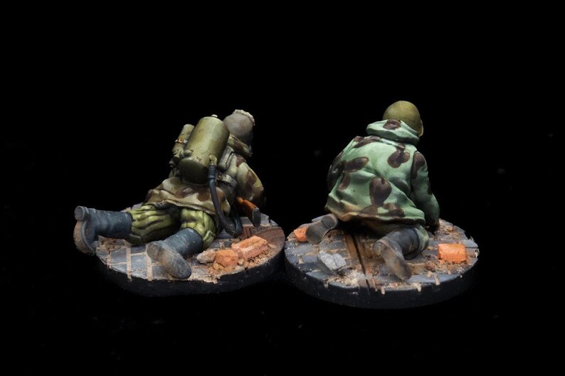 Soviet WW2 Assault Engineer Flamethrower Team for Bolt Action Wargaming ...