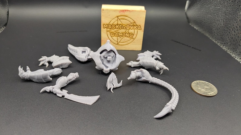 Alien Hives Bladelord - Space Bugs Tyrant and Guards for Grimdark ...