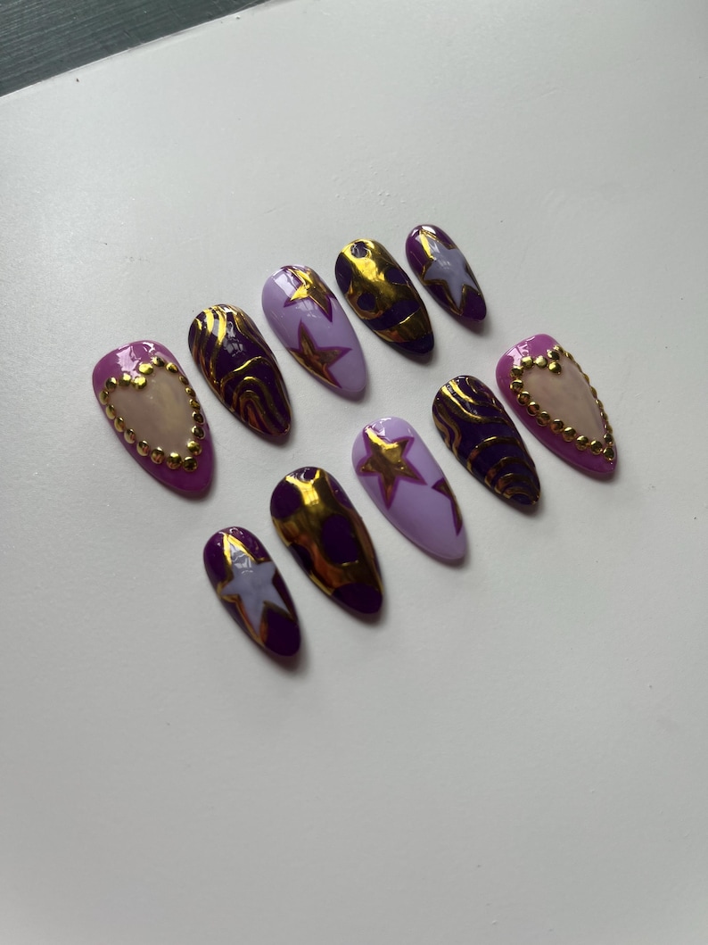 Giorno Giovanna Nails //press on Nails//cute Nails//anime Nails //JJBA ...