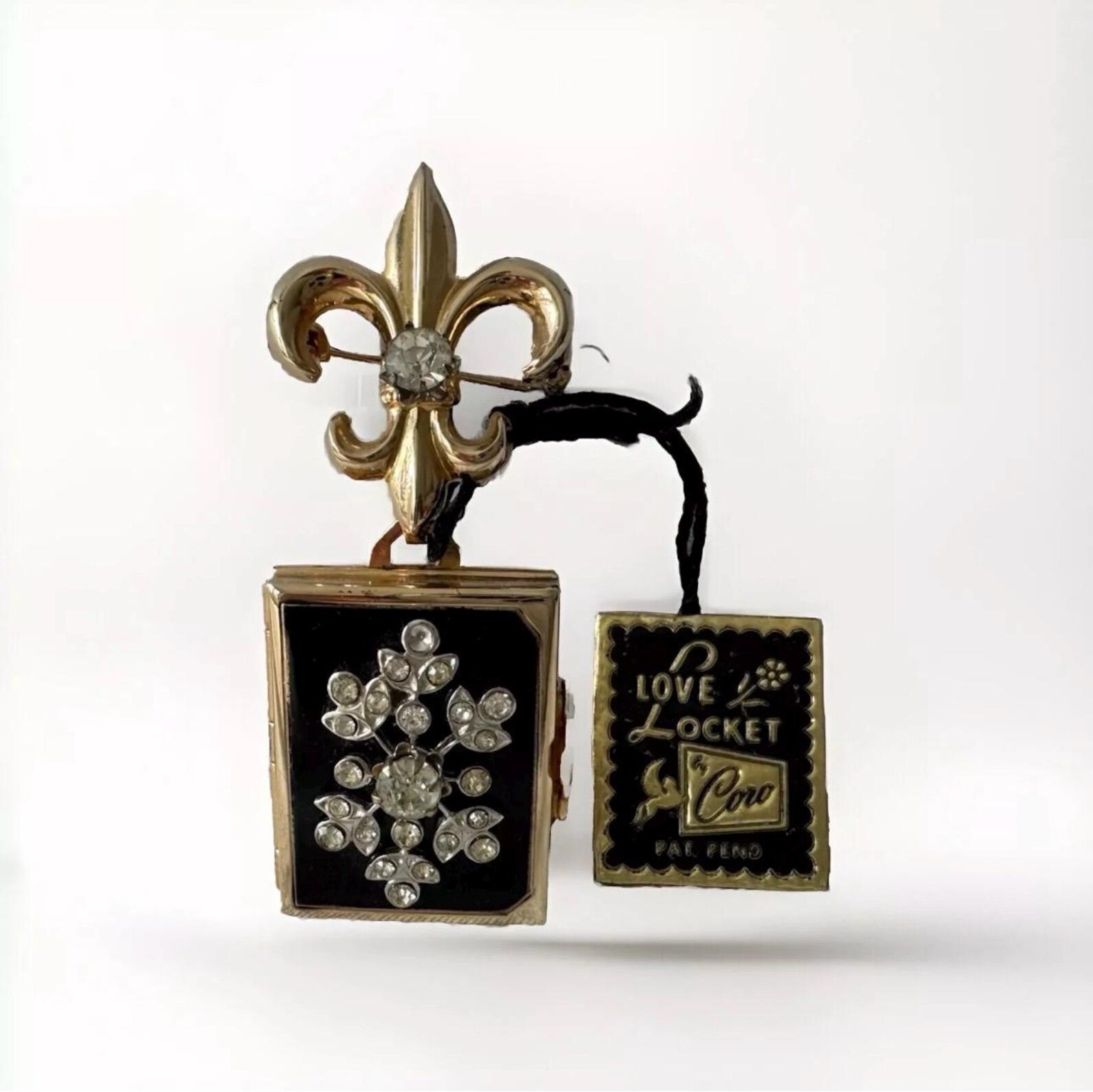 Vintage Coro Locket of Love With Original Tag and Pictures Rare ...