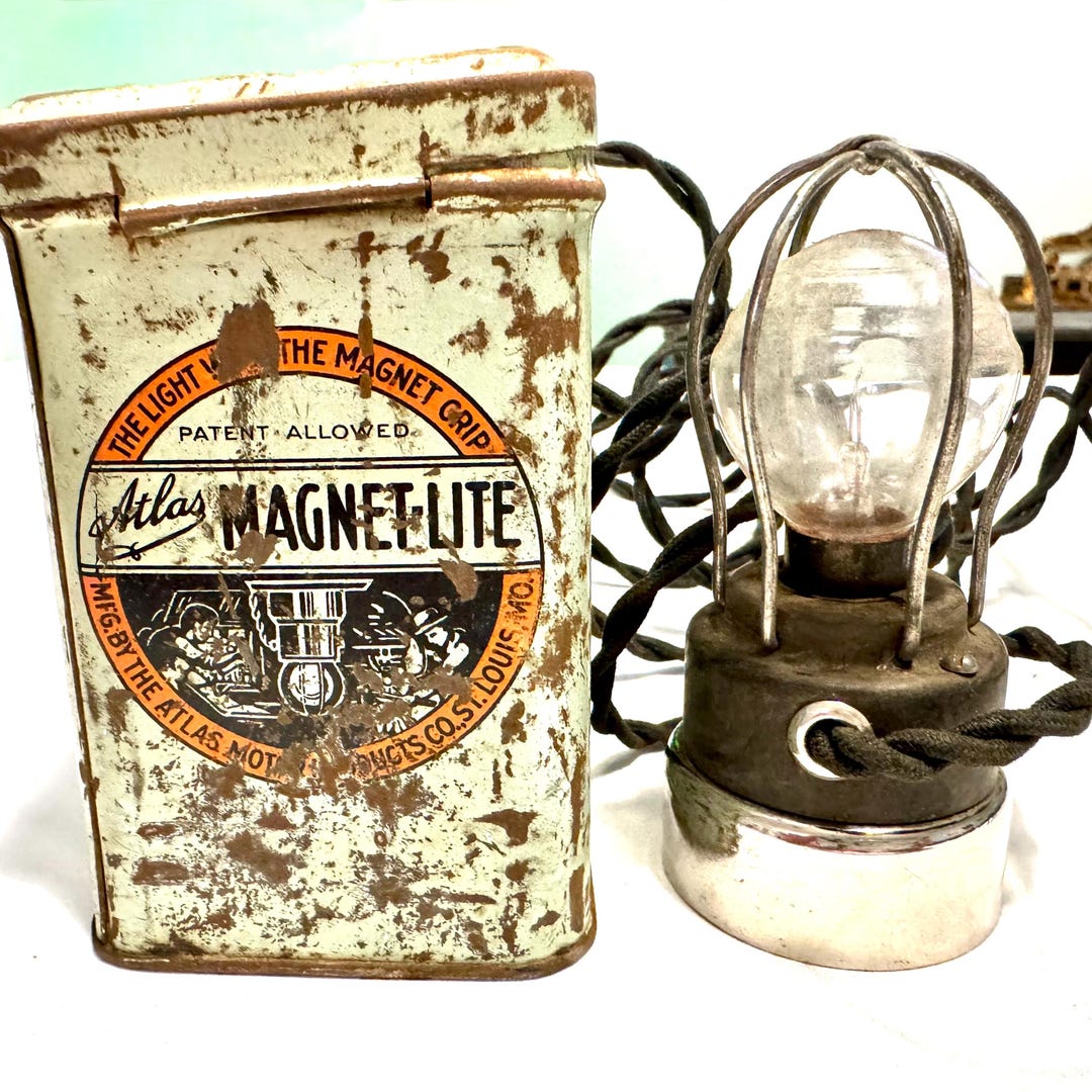 Atlas Vintage Magnet Light. Tin, Light, Cord, and Connectors Intact ...