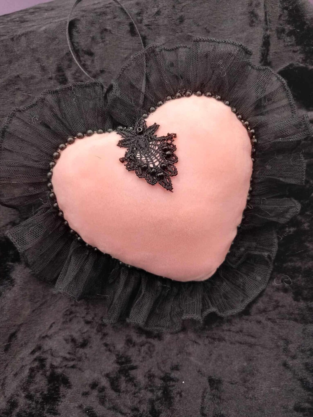 Victorian Style Heart Hanger - Etsy