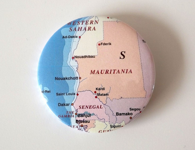 Vintage World Atlas Map Badges 45mm / Gifts for Geography Geeks! - Etsy