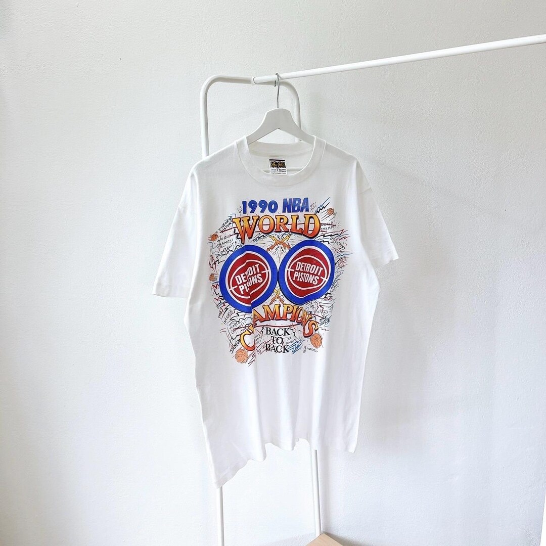 Vintage/ 1990s/ Detroit/ Pistons/ NBA/ Vintage Fruit of the Loom USA/ T ...