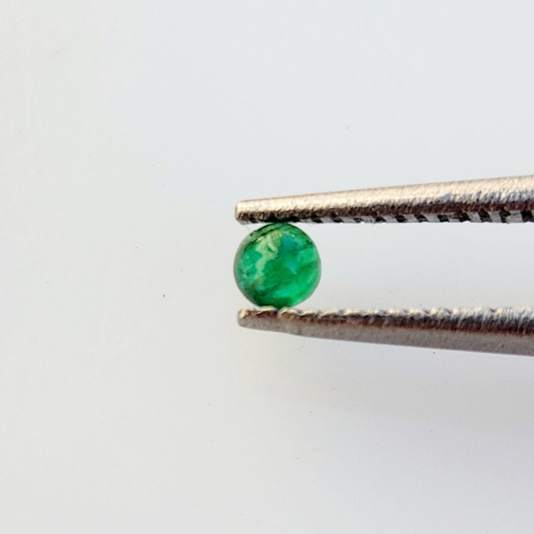 Emerald Cabochons From Colombia, 2.8mm Round .1 Carat Emerald Cabochons ...
