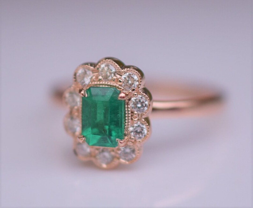 Custom Halo Gemstone Ring: Handmade Scalloped Engagement Ring - Etsy