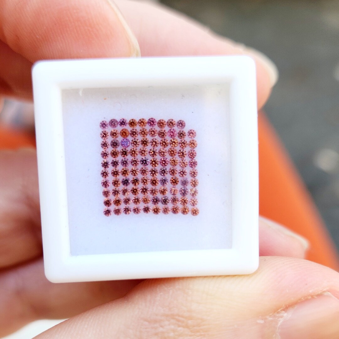 Burmese Imperial Spinel: 1.2mm Round Orange Peach Gemstone (sold per ...