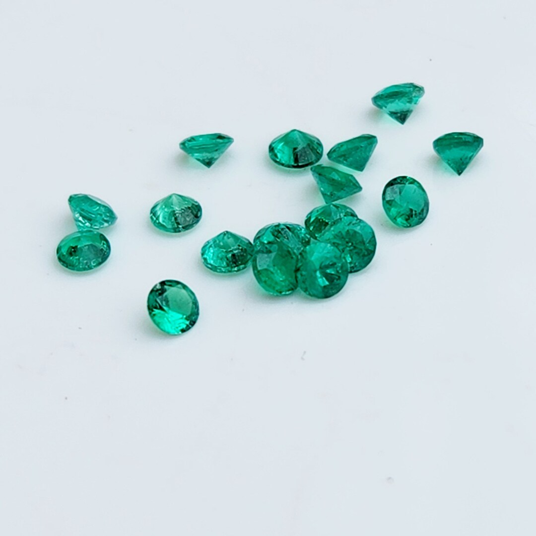 Emerald Melee From Afghanistan, Swat Valley Emerald 2.1mm Rounds, Low ...