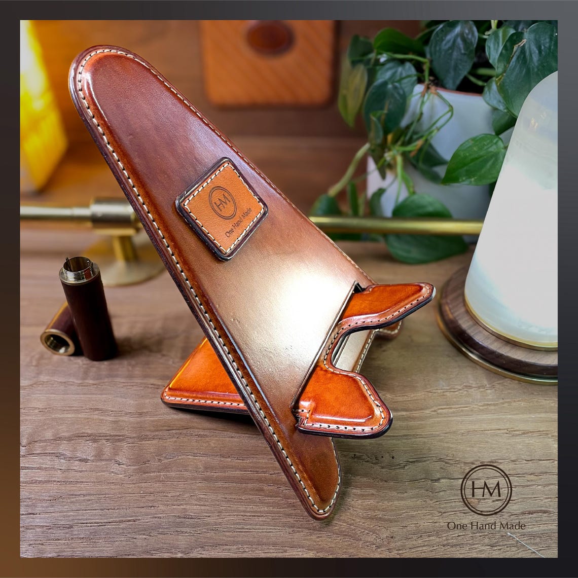 Leather Phone Stand Pattern – PDF, Ai, SVG | DIY Sewing Project ...